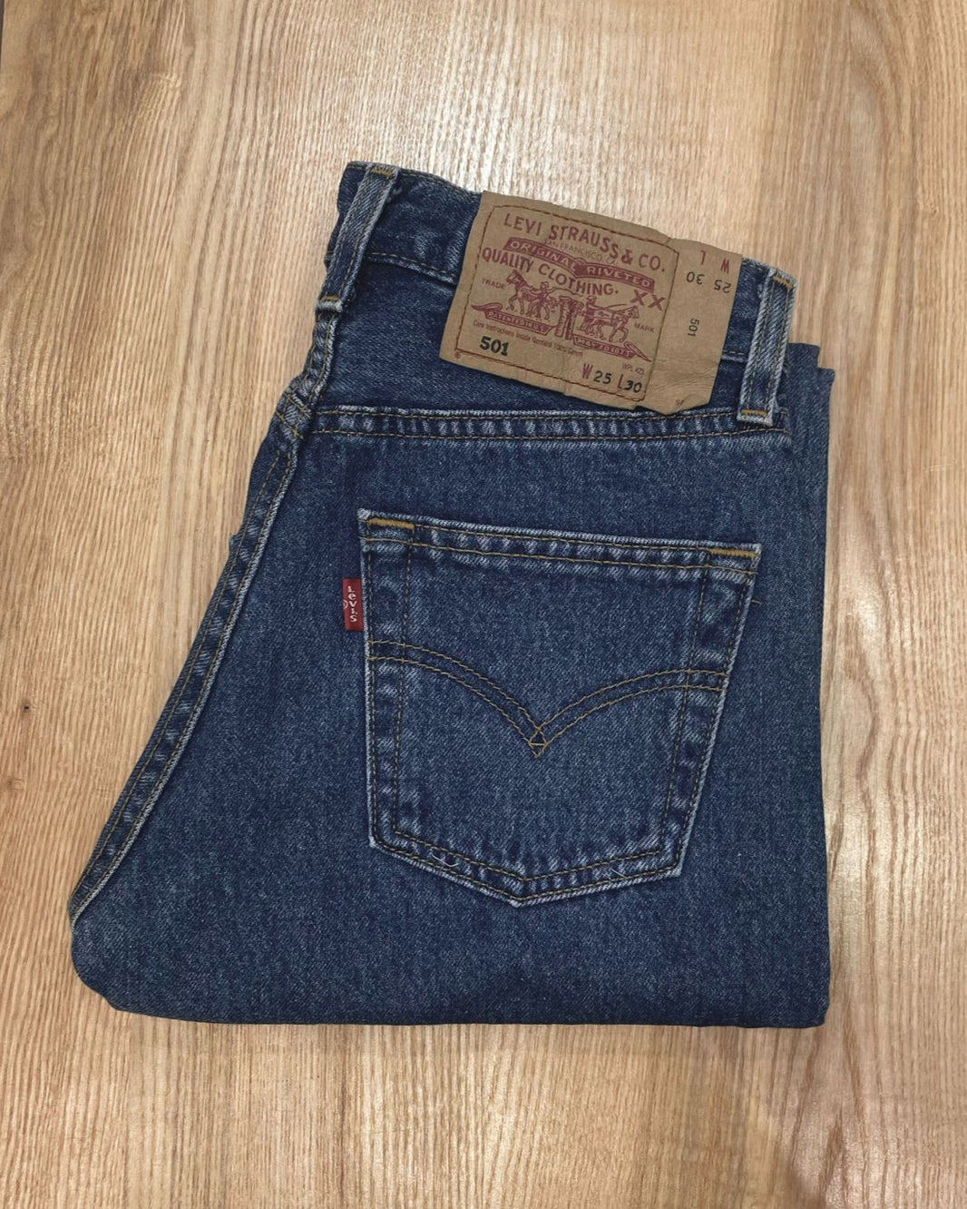 Jeans Levis' 501 vintage authentique homme - femme – Le Vintage de Julie